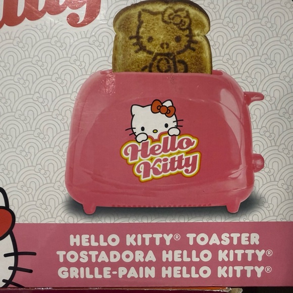 Hello Kitty | Kitchen | Hello Kitty Pink Toaster | Poshmark
